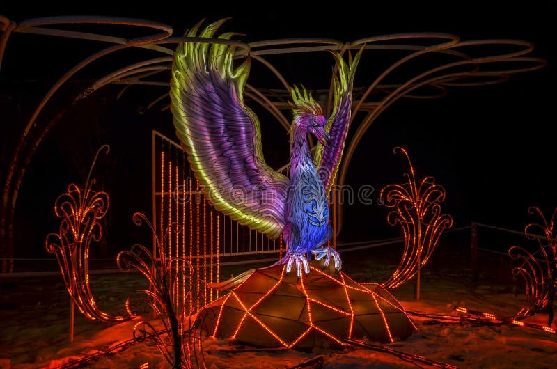 A Spectacular Sculpture of a Swan in Art of Living International Centre ...