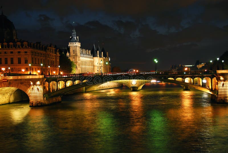 Paris bridge stock image. Image of river, architecture - 18181483