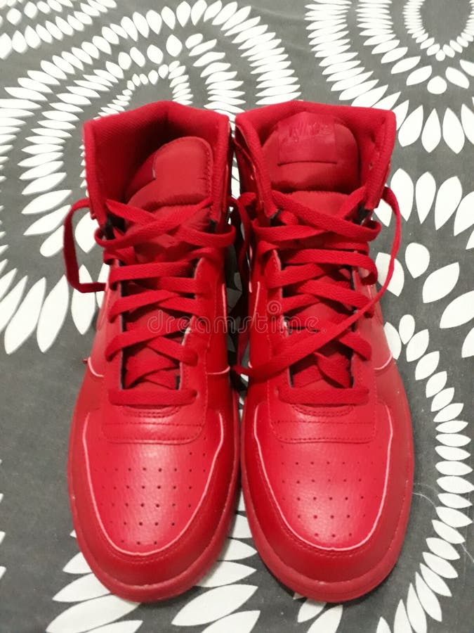 Nike Dunk high editorial photography. Image of michel - 89934397