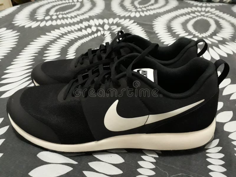 Nike tennis editorial image. Image of side, white, nike - 89934780