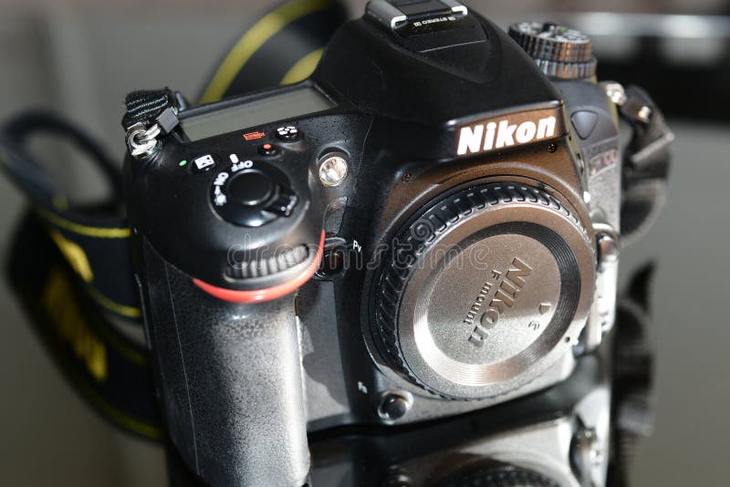 Nikon D7100 Dls Camera in Closeup Editorial Photography - Image of ...