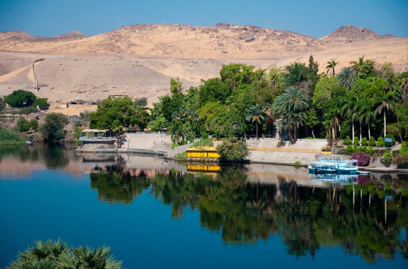 Nile River, Assouan stock image. Image of egyptian, desert - 26472079