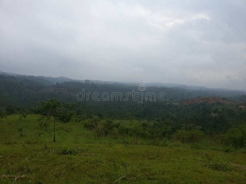 Nilgiris mountains stock image. Image of nilgiris, clouds - 199317293