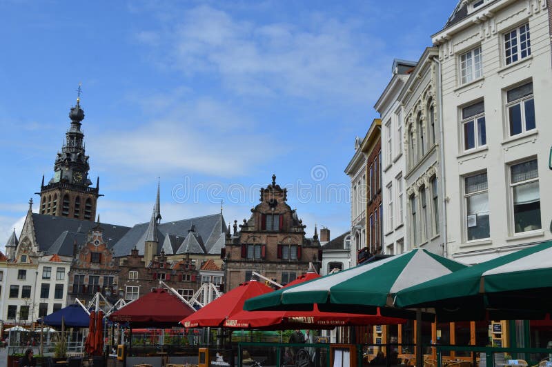 Nimega en Países Bajos fotografía editorial. Imagen de paisaje - 93634932