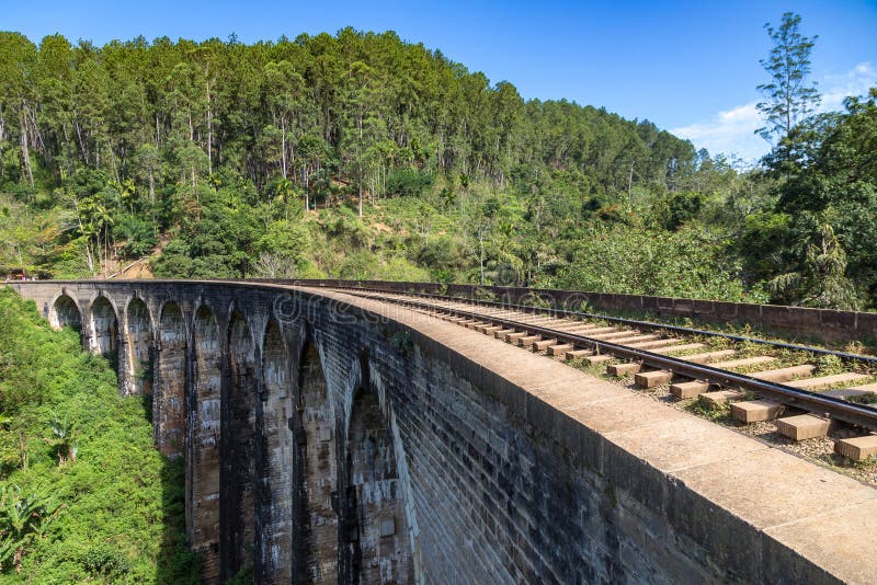 Nine Arch Bridge in Sri Lanka Stock Photo - Image of jungle, route ...