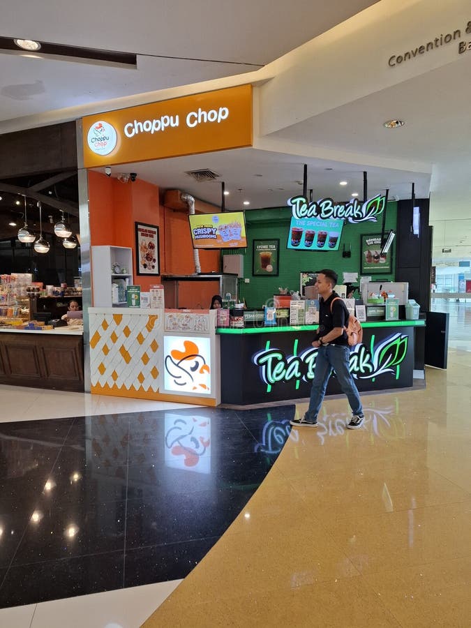 Front View of “Tea Break” and “Choppu Chop”. Imagen de archivo ...