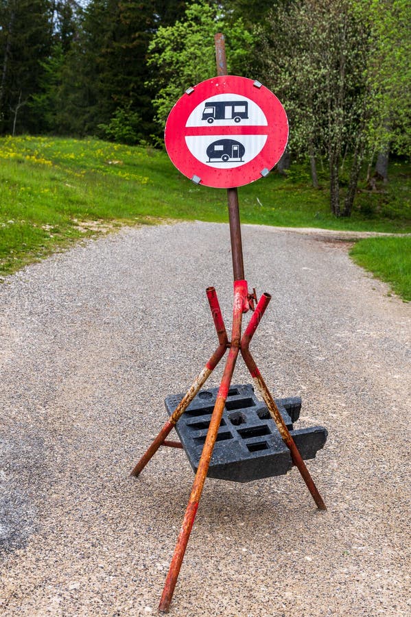 No Access for Campervans Road Sign. Traffic Signs Stock Image - Image ...