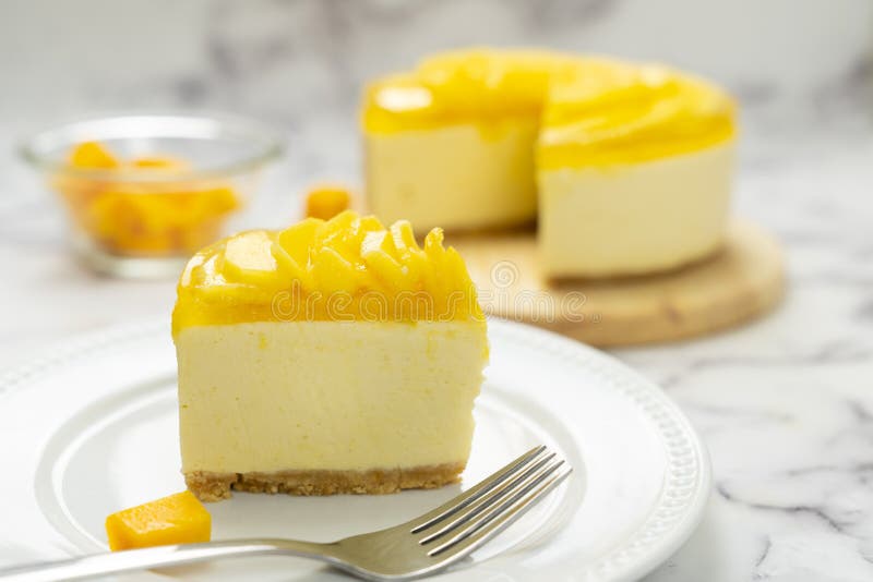 No bake mango cheesecake stock image. Image of cake - 193901705