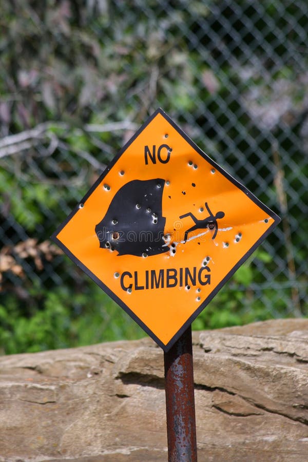 No Climbing Warning Sign Object Picture. Image: 9146329