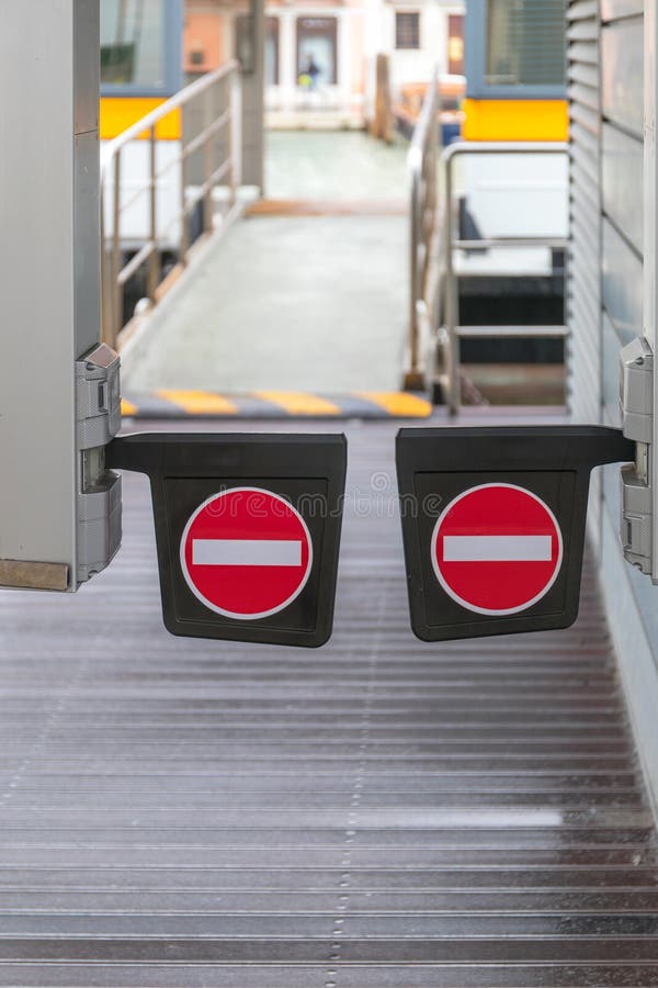 No Entry Sign stock image. Image of public, signs, ramp - 186081317