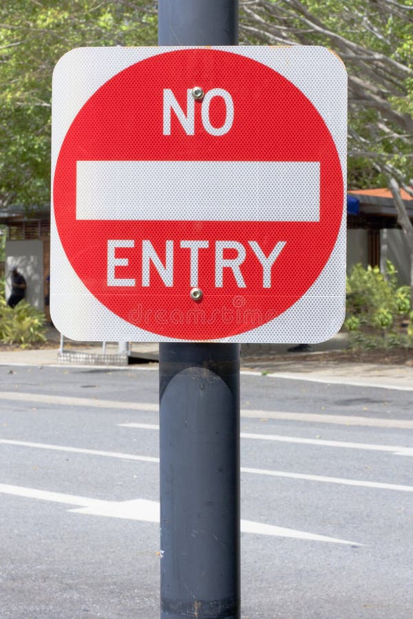Red No Entry Sign on a Steel Post Stock Image - Image of symbol, sign ...