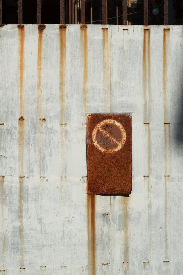 Rusty No Trespassing Sign stock photo. Image of estate - 18640668