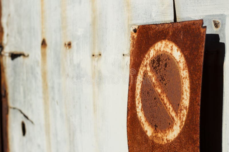 No trespassing rusty gate stock image. Image of danger - 76303655