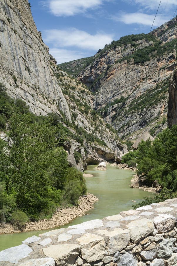 Noguera (Catalunya), river stock image. Image of sunny - 67039417
