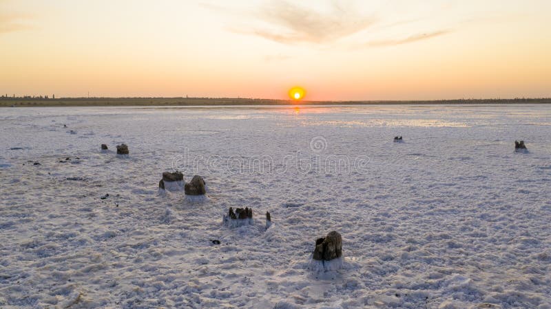 Noite, No Lago Salgado De Solonets-Tuzla Imagem de Stock - Imagem de ...
