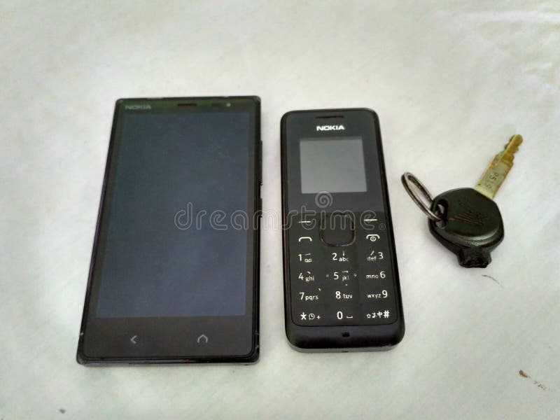 Nokia editorial image. Image of handphone, nokia, black - 136176700
