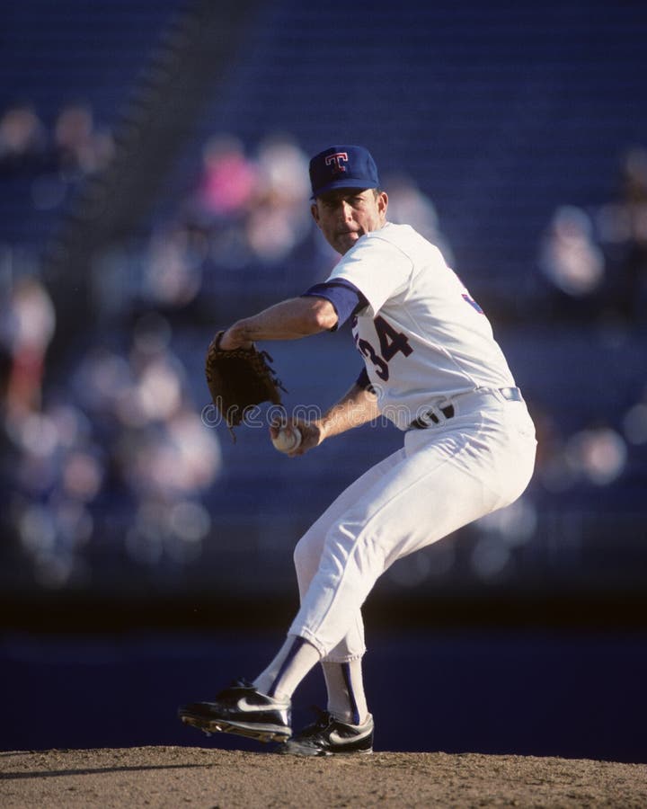 Nolan Ryan photo stock éditorial. Image du rangers, gazon - 74059833