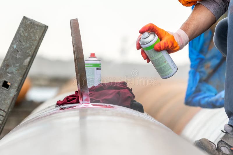 The Non-destructive Testing Technician is Inspection To Welds of ... The Non-destructive Testing Technician is Inspection To Welds of ...