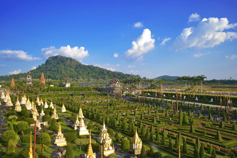 Nong Nooch Tropischer Garten Stockfoto - Bild von asien, pflanzen: 48799308