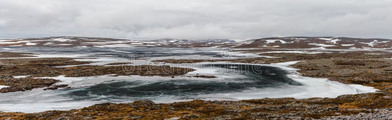 Noordpool Landschap stock afbeelding. Image of toerisme - 28567121