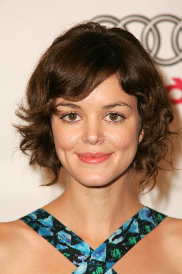 Nora Zehetner redactionele stock foto. Image of noord - 32456878