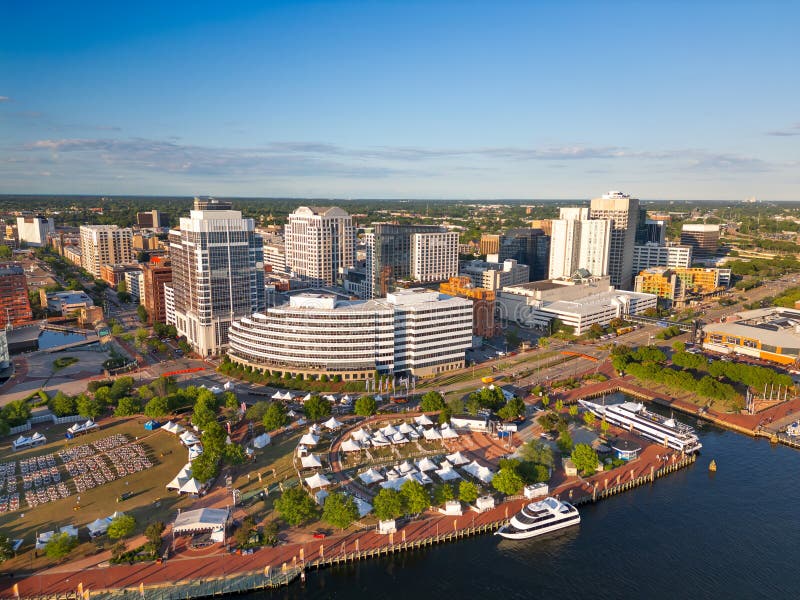 Norfolk, Virginia, USA on the Elizabeth River Stock Photo - Image of ...