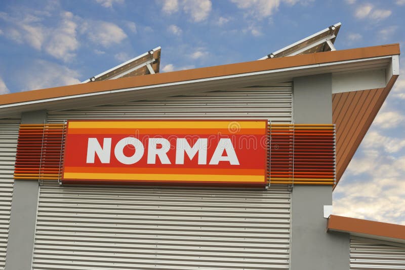 NORMA Logo fotografia editoriale. Immagine di economia - 104506987