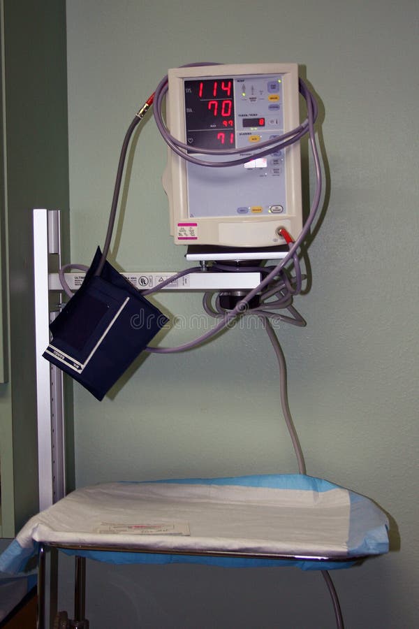 Normal Blood Pressure Monitor Stock Photo - Image of clinic, test: 11352904