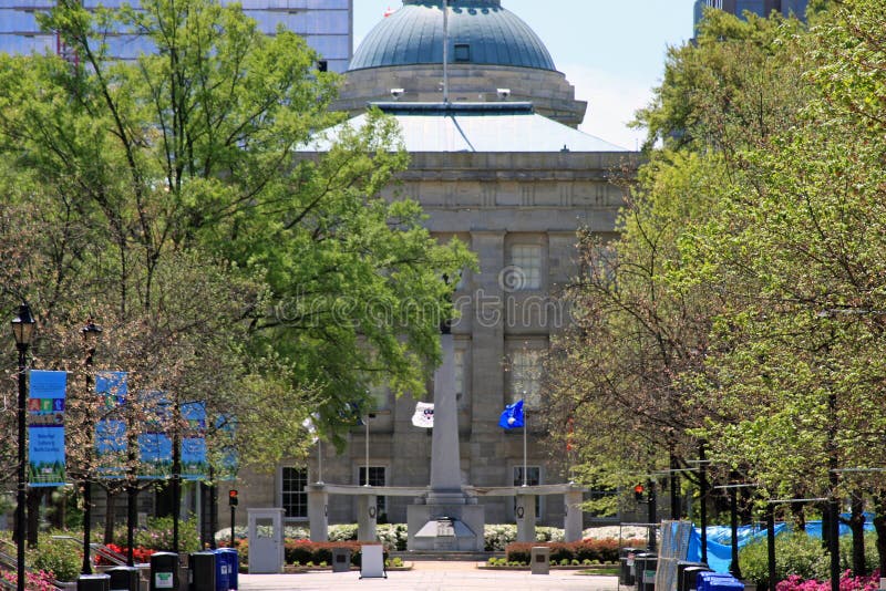North Carolina State Capitol Editorial Photo - Image of north, landmark ...