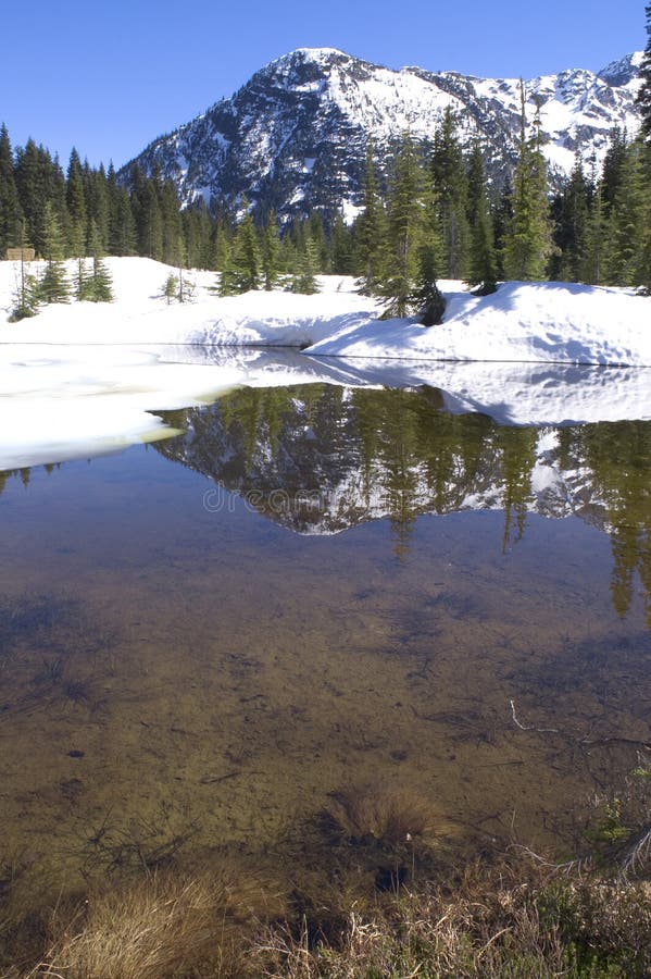 North Cascade Mountains Snow Covered Lake Winter Stock Image - Image of ...