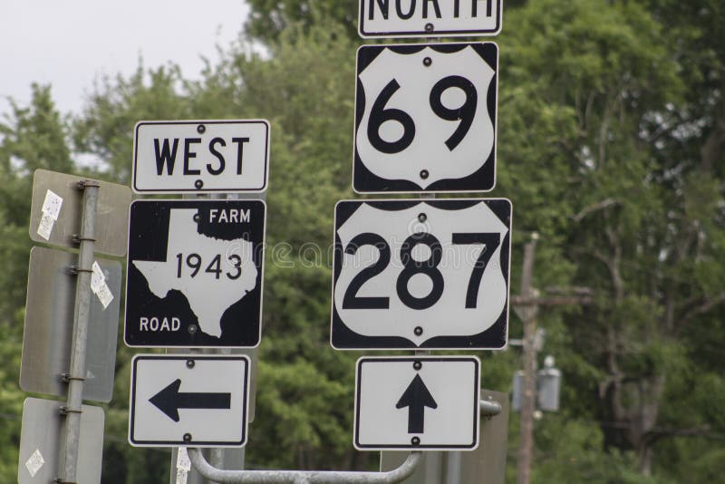 North 69 287 FM 1943 West Texas Highway Junction Stock Image - Image of ...