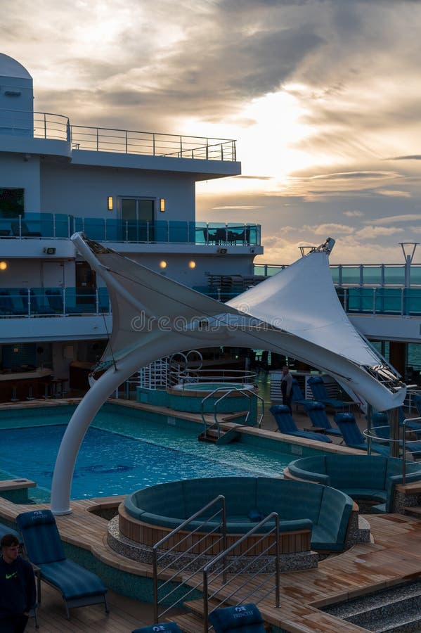 Sky Pool Lido Deck Enchanted Princess at Sunset Stock Photo - Image of ...