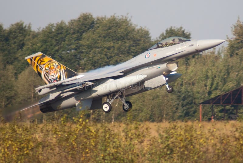 Norwegian F-16 editorial photo. Image of fighter, aviation - 12910811