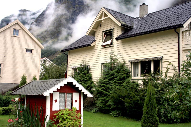 Norwegian house stock photo. Image of windows, roof, kids - 9161908