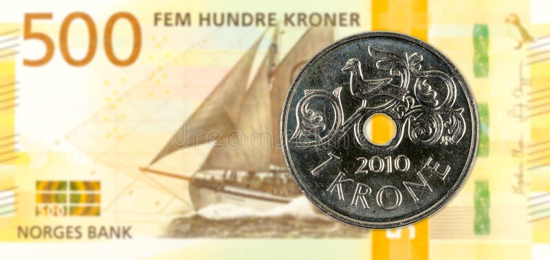 1 Norwegian Krone Coin Against 500 New Norwegian Krone Banknote Stock ...