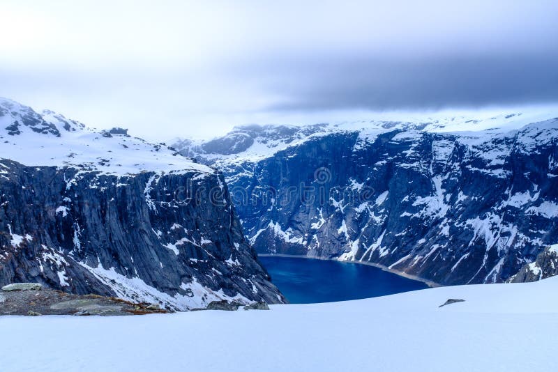 Norwegian Mountains stock image. Image of winter, beautiful - 92918963
