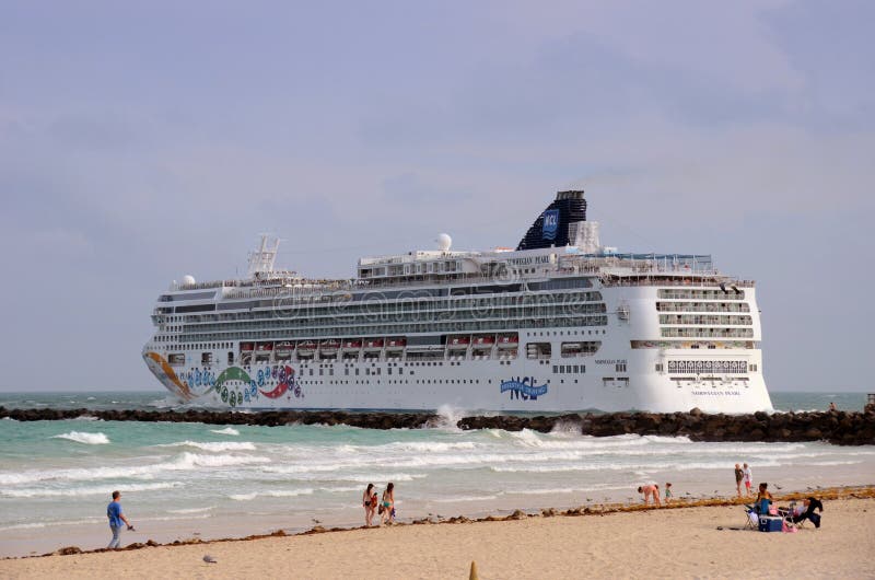 314 Busiest Cruise Ship Stock Photos - Free & Royalty-Free Stock Photos ...