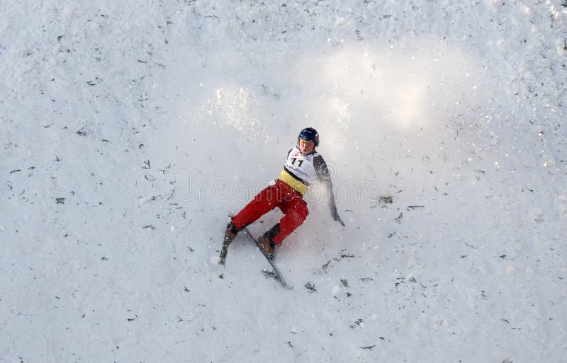 Not a very good landing editorial photo. Image of skier - 23917391