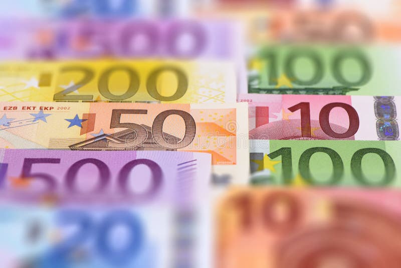 Notas De Banco Da Euro- Moeda Foto de Stock - Imagem de pagamento ...