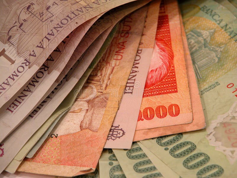 Notas de banco e contas foto de stock. Imagem de dinheiro - 2050