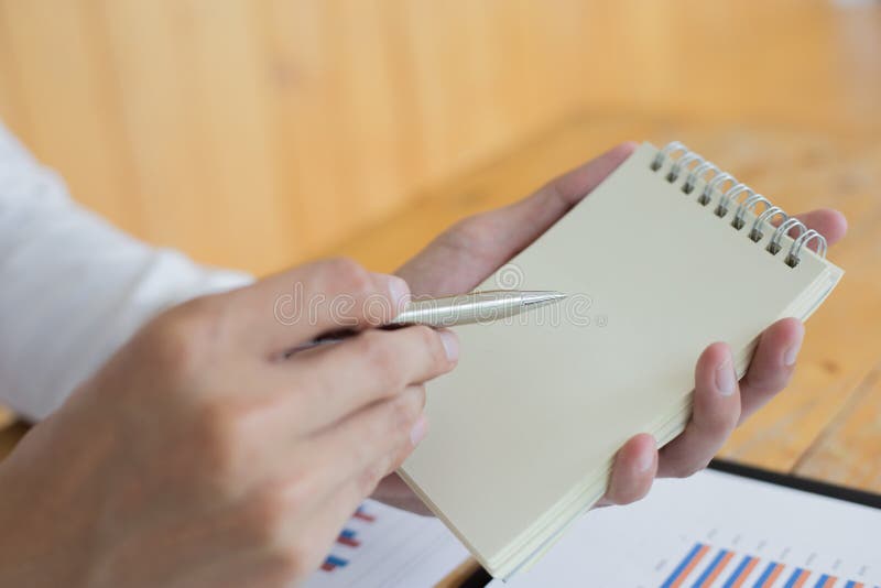 Note, Male Employee Taking Notes on Meeting Report on Note Paper Stock ...