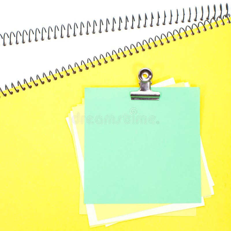 Note with a paper clip stock image. Image of advice, label - 36023275
