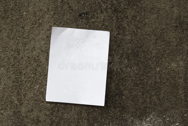 Note on wall stock photo. Image of bulletin, note, texture - 43597976