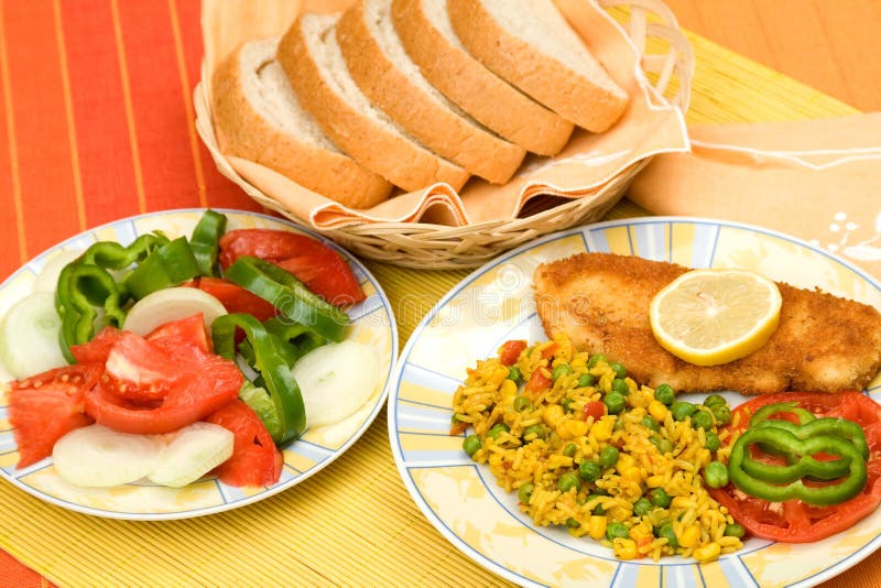 Nourriture sur la table image stock. Image du régime, table - 6200817