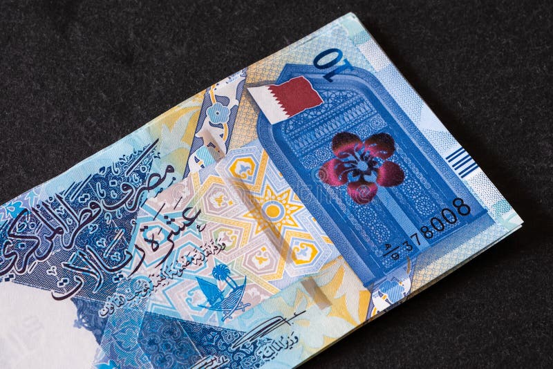Nouveau Billet De 10 Riyals Qataris Image stock - Image du affaires ...