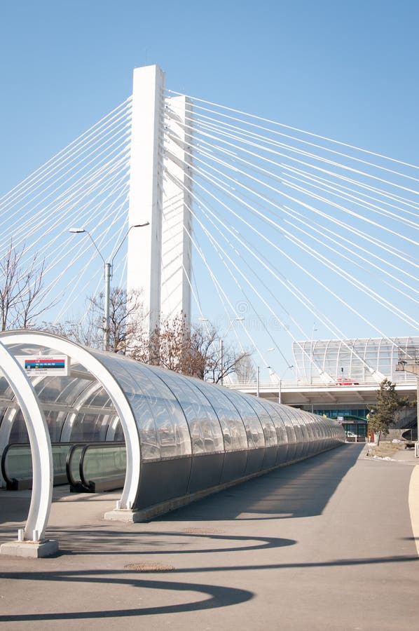 Nouvelle Et Imposante Infrastructure Moderne Photographie éditorial ...