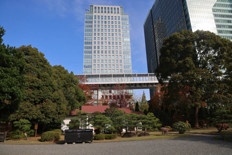 Nov 27 2023 Office Building with Skyline in Metropolitan Area Editorial ...