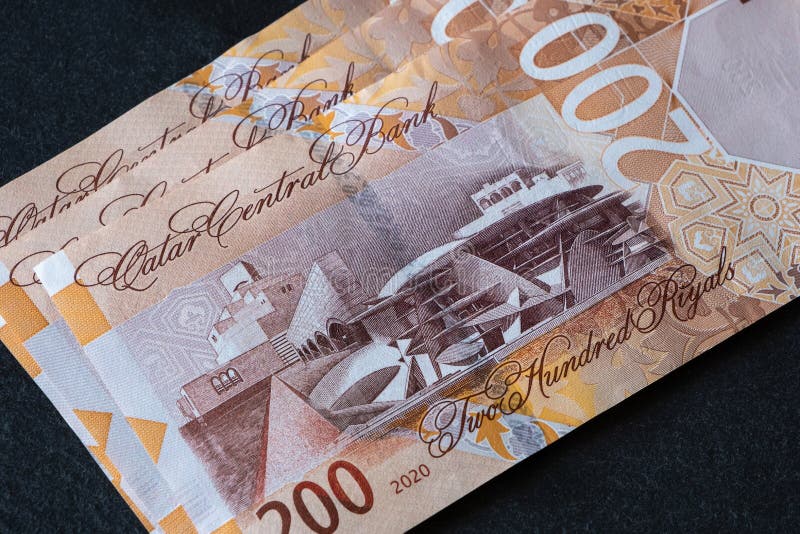Nova Nota Real De 200 Qatari Foto de Stock - Imagem de fundo, nota ...