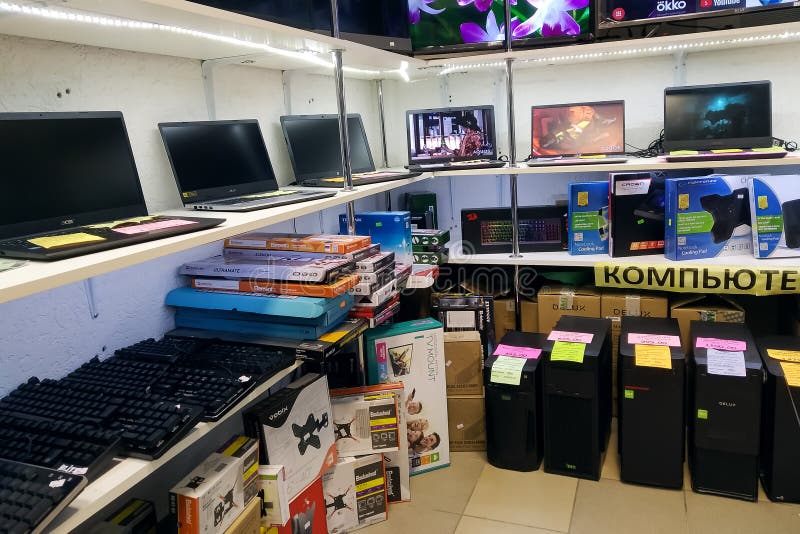 162 Showcase Laptops Stock Photos - Free & Royalty-Free Stock Photos ...