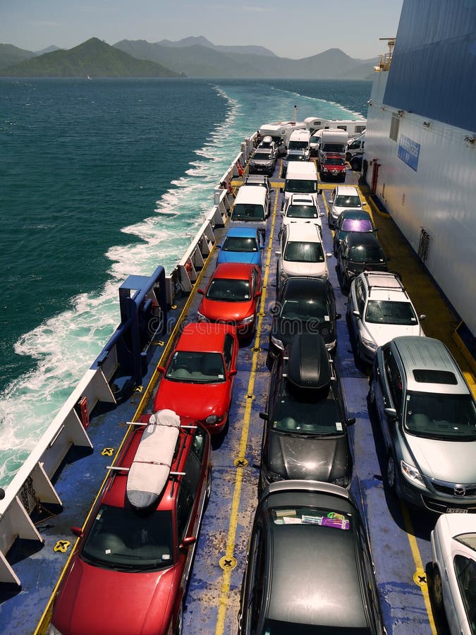 15,363 Samochodowy Prom zdjęć stockowych - bezpłatne i z licencją ...
